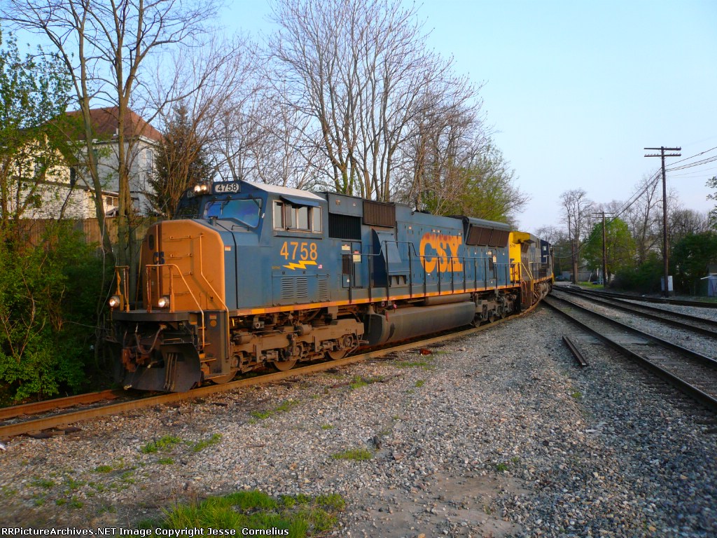 CSX 4758